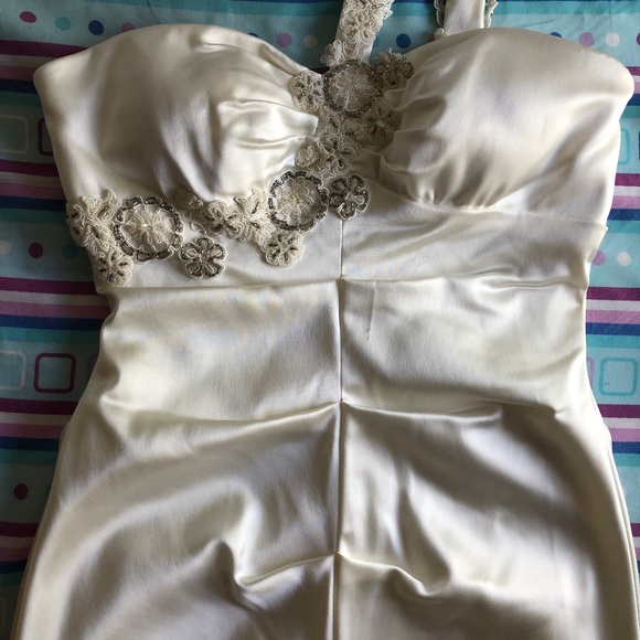 Cache | Dresses | Nwt Ivory Pearl Ruched Cache Prom Dress Satin Single Strap | Poshmark